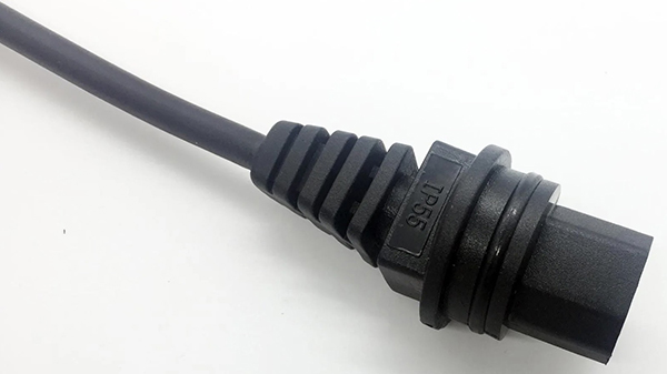 IEC 60320 防水C13电源线